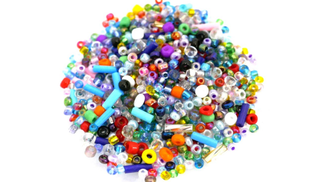 Seed Beads: Brands, Sizes and Shapes Explained | Julz Beads